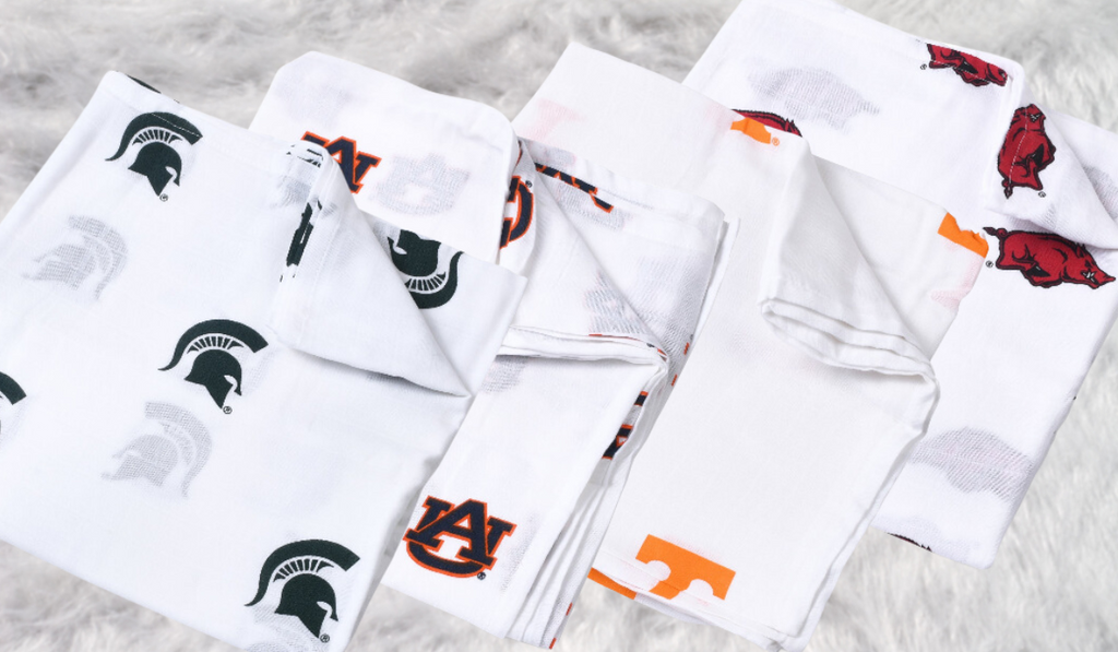College Swaddles – Three Little Anchors